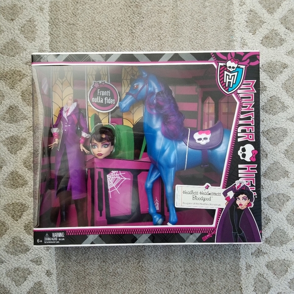 monster high | Toys | Monster High Headless Headmistress Bloodgood Set ...